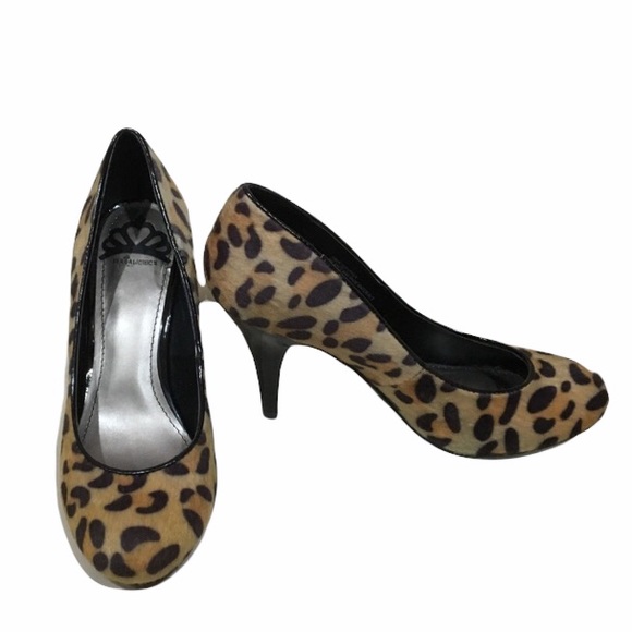 Fergalicious | Shoes | New Fergalicious Faux Fur Utopia Leopard Heels ...